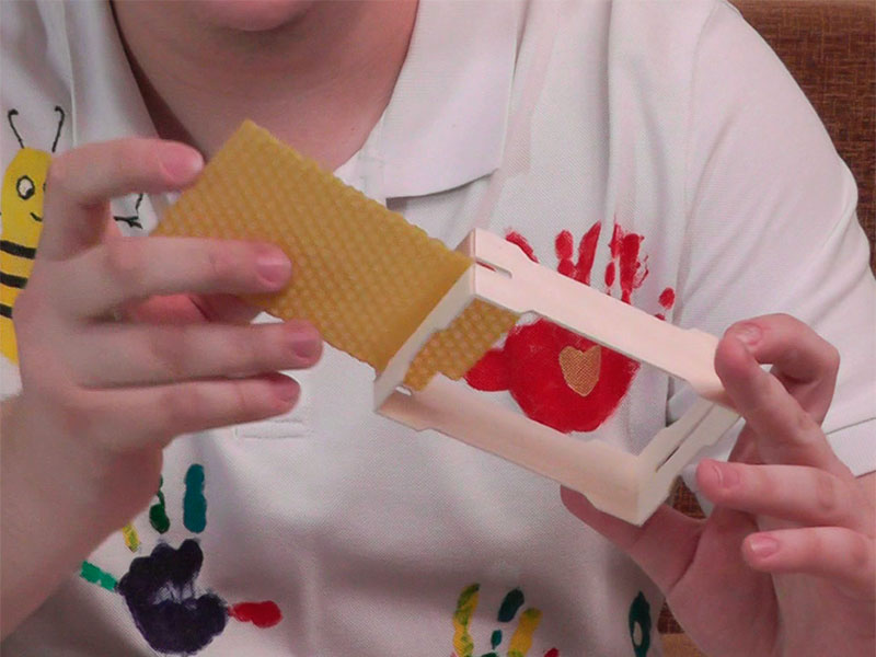 Using Frames with Top Grooves